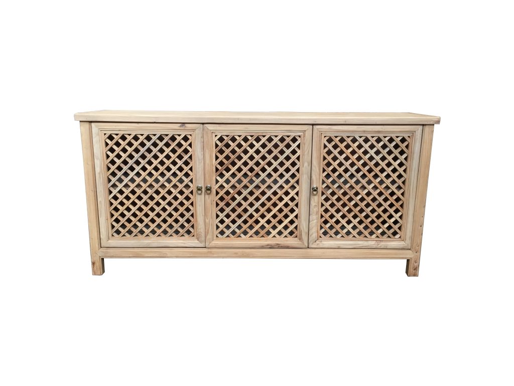 Raffles Range - Megaria