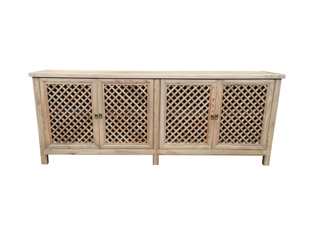 Raffles Range - Megaria